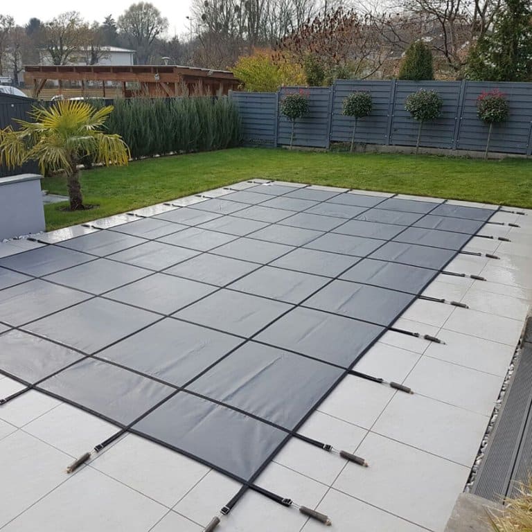 Poolabdeckungen Winter